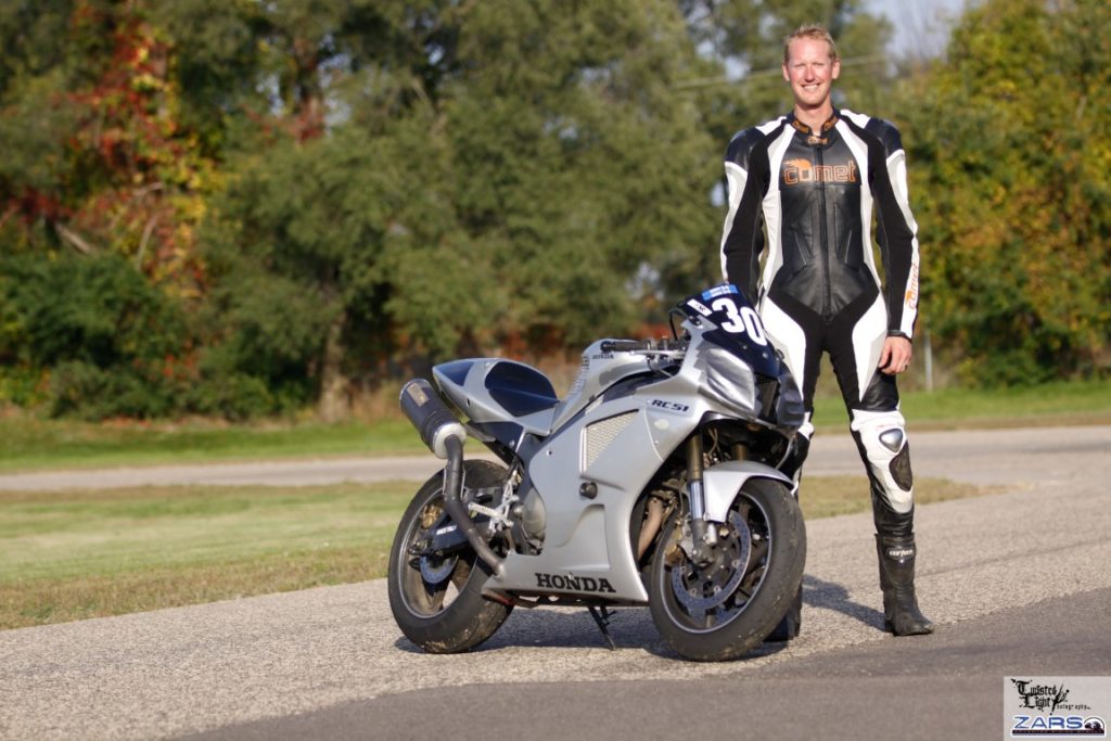 Custom Leather Motorcycle Suit: The Ultimate Riding Gear - ZEES MOTO